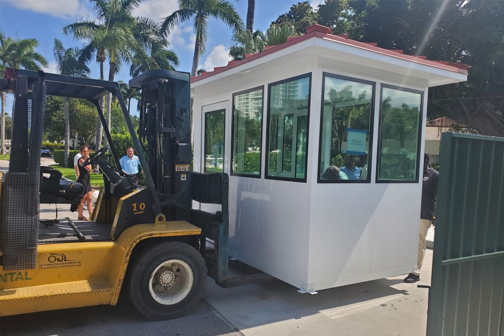Security Booth Delivery and Installation - Guard Booth, Security Booth ...